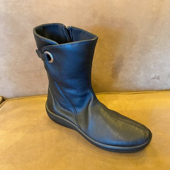 Arcopedico | Shoes | Arcopedico Zion Gin Black Multiple Sizes New W Box ...